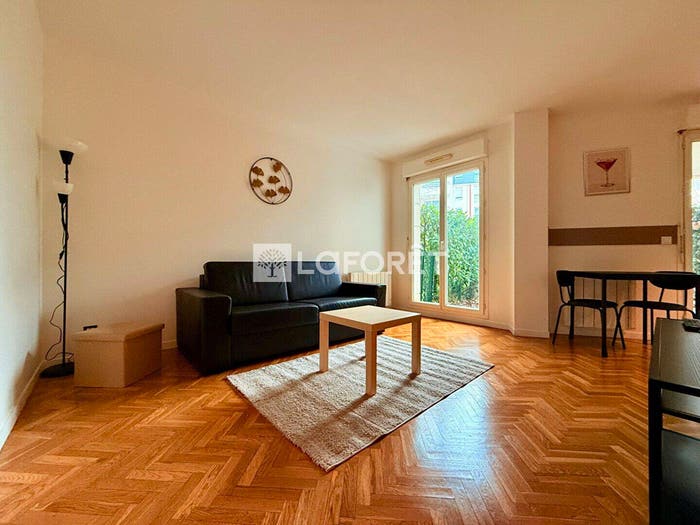 Appartement 1 pièce à Saint Martin, Le Plessis-Trévise, à louer