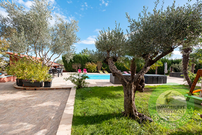 Maison à vendre - La Tour-de-Salvagny - 6 pièces - 5 chambres