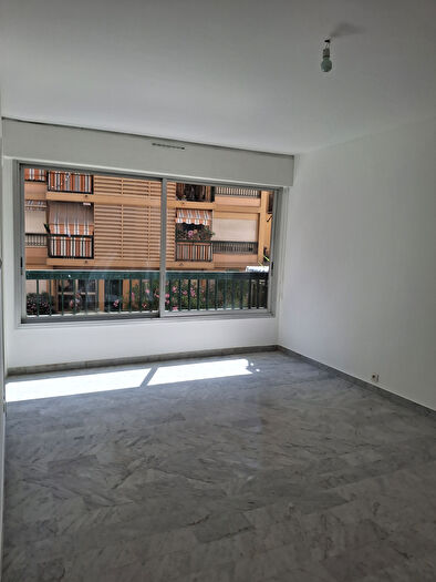 Nice, Acropolis, République : Appartement 1 pièce à louer