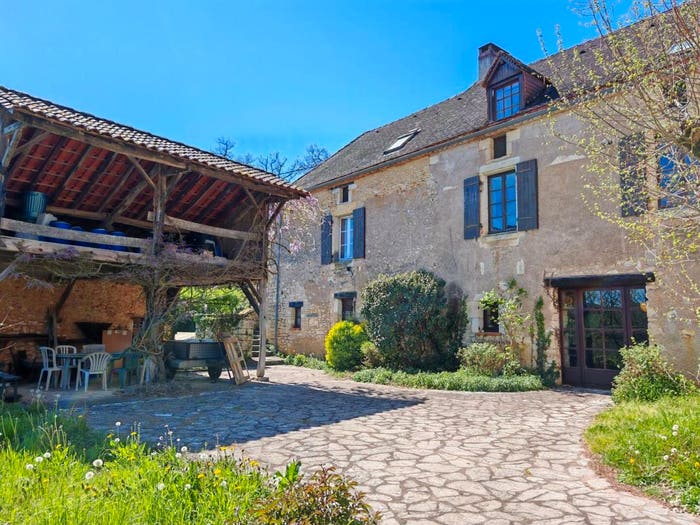 Maison 9 pièces à vendre à postalCode
