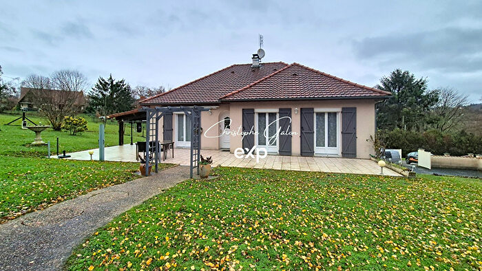 Maison à vendre - Peyrat-de-Bellac - 5 pièces - 3 chambres