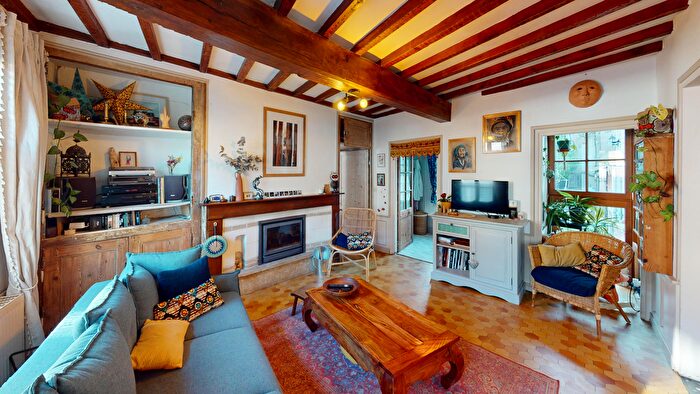 Maison à vendre - Bonneuil-les-Eaux - 8 pièces - 4 chambres