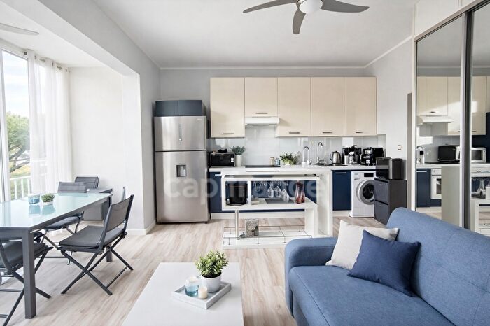 Appartement à vendre - Calvi - 2 pièces - 1 chambre