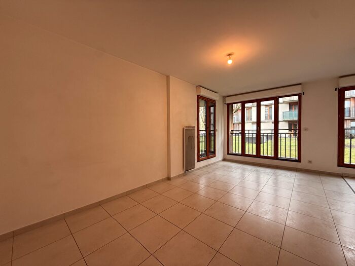 Appartement à louer - Amiens - 2 pièces - 1 chambre