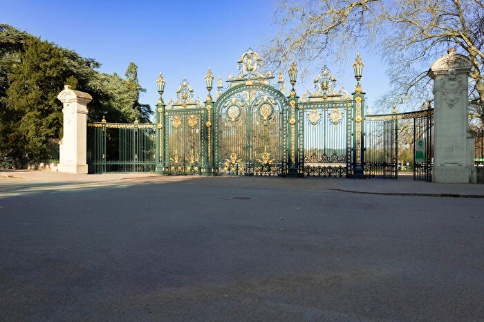 Appartement à vendre - Lyon e , Tête dOr, Vitton - 4 pièces - 3 chambres