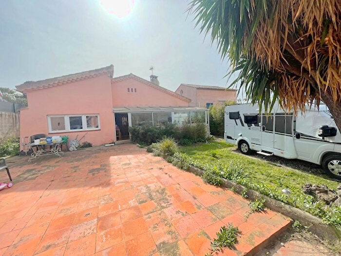 Maison à vendre - Sanary-sur-Mer, La Poussarague - 4 pièces - 2 chambres