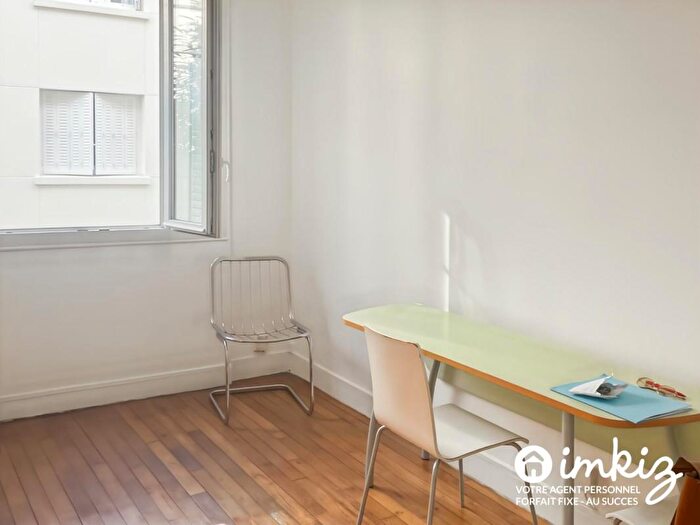 Appartement 1 pièce à Paris 19ème, Secrétan, Jaurès, à vendre