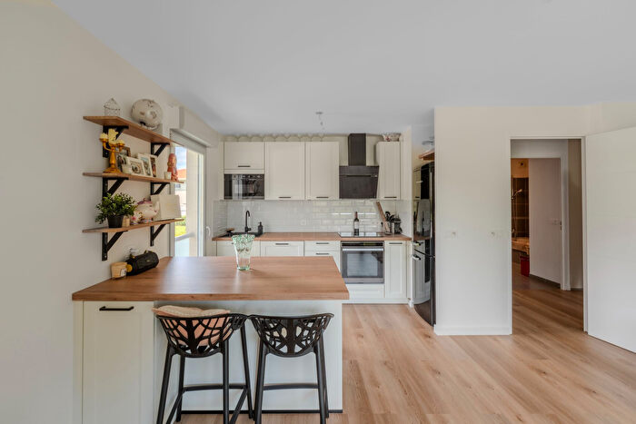 Appartement à vendre - Mandelieu-la-Napoule, Capitou - 3 pièces - 2 chambres