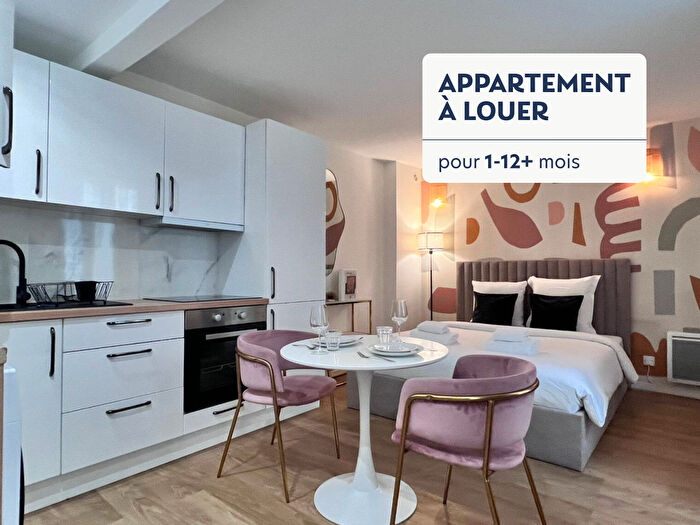 Appartement à louer - Paris e , Saint-Placide - 2 pièces - 1 chambre