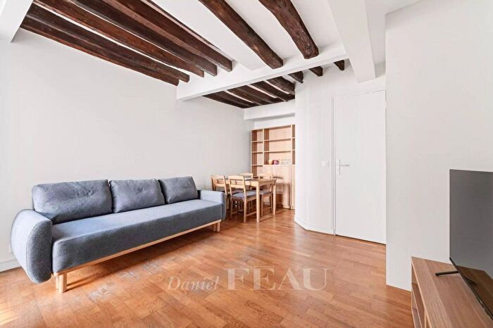 Appartement à louer - Saint Gervais, Paris ème arrondissement - 1 pièce