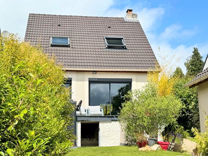 Lévis-Saint-Nom - Maison 5 pièces à vendre