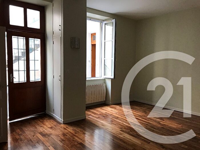 Appartement à louer - Châteauroux, Belle-Isle, Les Rocheforts, Saint-Christophe, Vaugirard - 2 pièces - 1 chambre