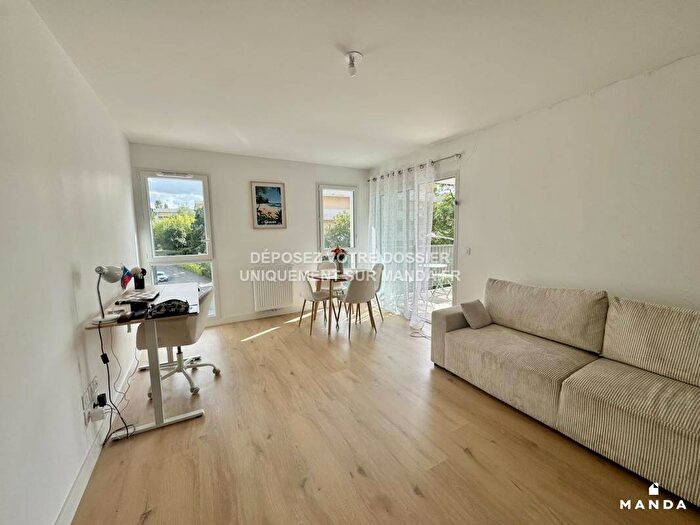 Lissandre, Lormont : Appartement 3 pièces à louer