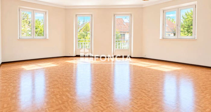 Émerainville : Appartement 3 pièces à vendre