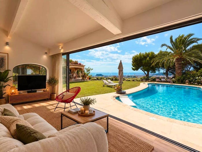Vinaigrier, Nice : Maison 8 pièces à louer