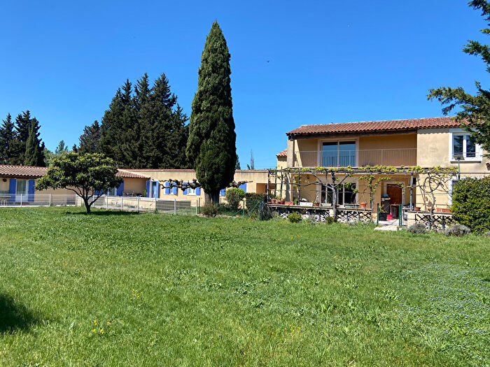 LIsle-sur-la-Sorgue - Maison 10 pièces à vendre