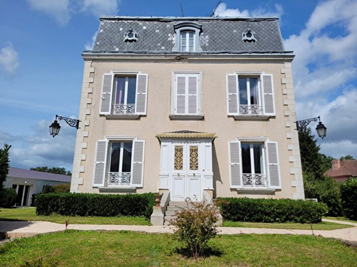 Maison à vendre - Alençon, Bd Duchamp, Villeneuve, Brebiette, Chapeux Rouge, Guéramé - 12 pièces - 5 chambres