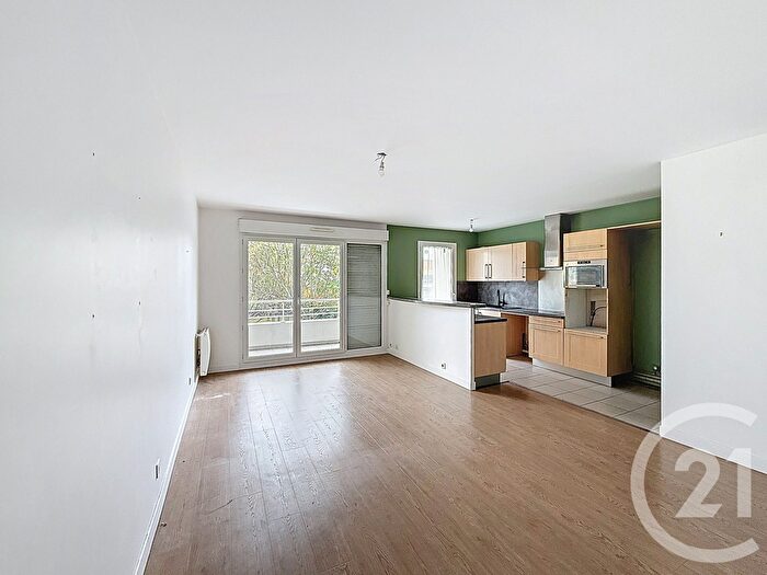Ivry-sur-Seine, Petit Ivry : Appartement 3 pièces à vendre