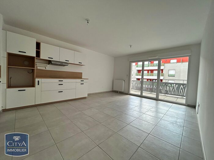 Appartement à vendre - Lucé, Centre-ville - 3 pièces - 2 chambres