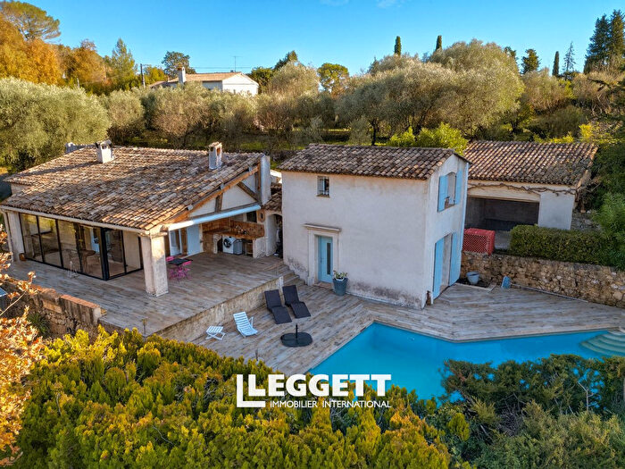 Maison à vendre - Le Rouret - 4 pièces - 3 chambres