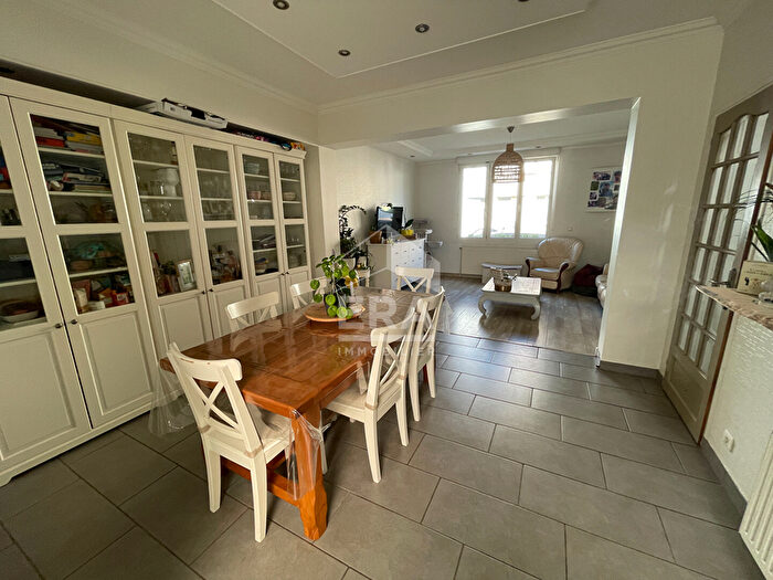 Maison à vendre - Coudekerque-Branche, Centre Nord - 6 pièces - 3 chambres