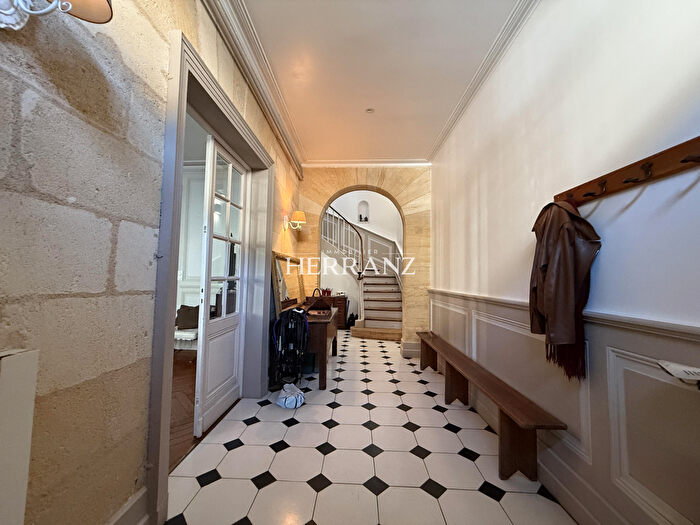 Maison à vendre - Libourne, Centre-ville, Bastide, Gare - 8 pièces - 6 chambres