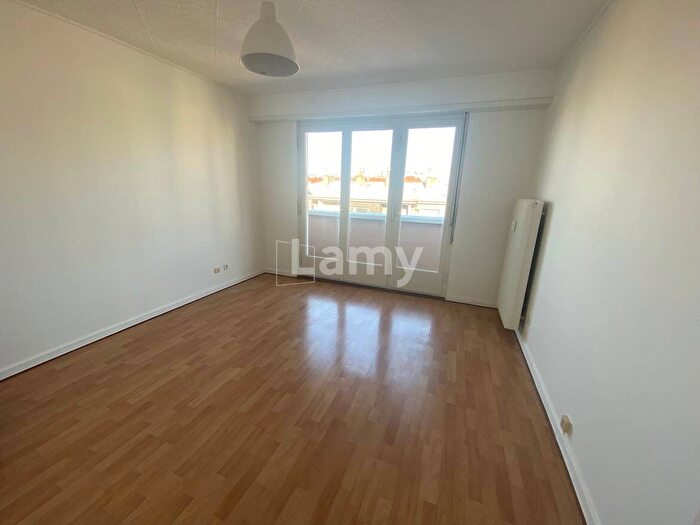 Appartement à louer - Port du Rhin Centre, Strasbourg - 1 pièce