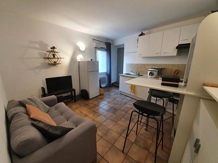 Appartement à louer - Piolenc - 2 pièces - 1 chambre