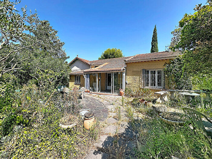 Maison 7 pièces à Carpentras, Nord, à vendre