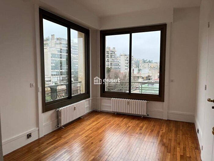 Appartement à louer - Coteaux, Saint-Cloud - 2 pièces - 1 chambre