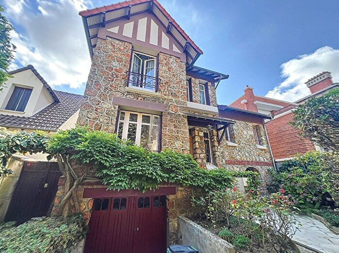 Antony, Croix de Berny : Maison 7 pièces à vendre