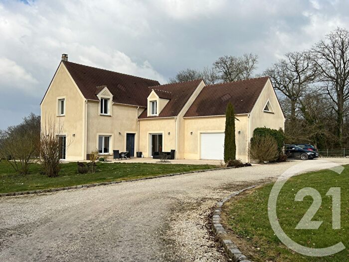 Maison à vendre - Coulommiers - 8 pièces - 4 chambres