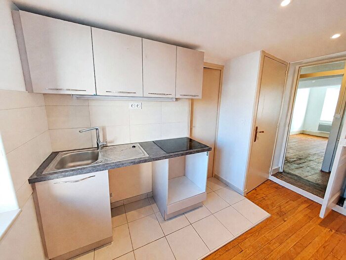 Appartement 3 pièces à Thurins, à louer