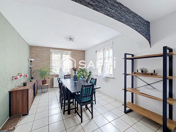 Roussy-le-Village : Maison 5 pièces à louer