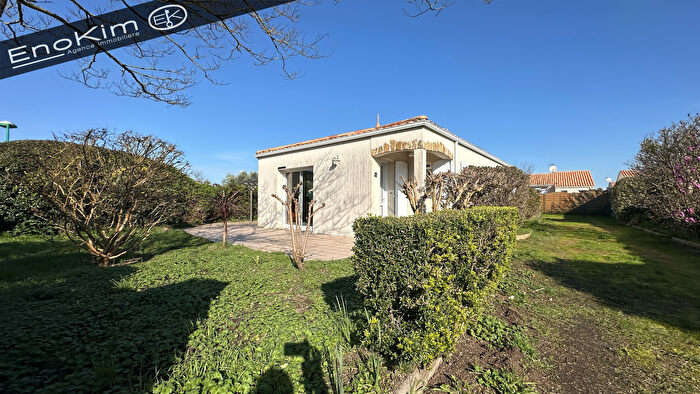 Maison à vendre - Saint-Vincent-sur-Jard - 3 pièces - 2 chambres