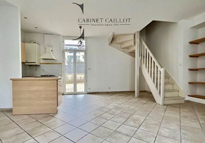 Maison à vendre - Saintes, La Gare, Sébastien de Brouard, La Fenêtre - 4 pièces - 3 chambres