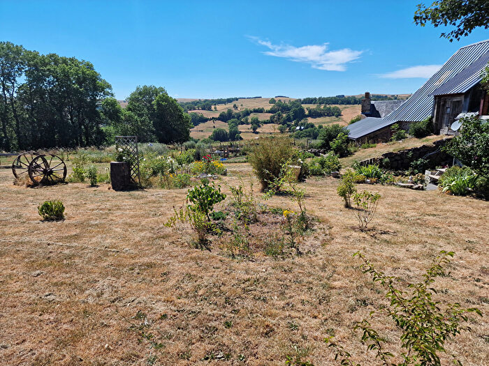 Maison 5 pièces à vendre - Saint-Saturnin