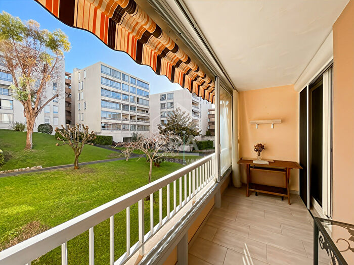 Appartement à vendre - Le Cannet, Garibondy - 4 pièces - 2 chambres