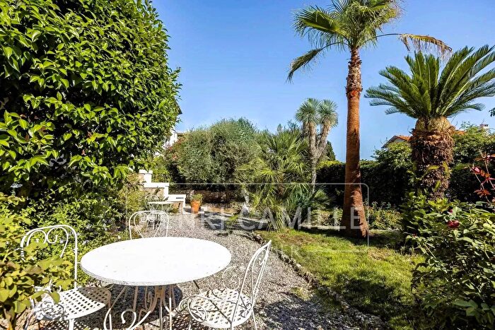 Maison à vendre - Cannes, Carnot - 10 pièces - 5 chambres