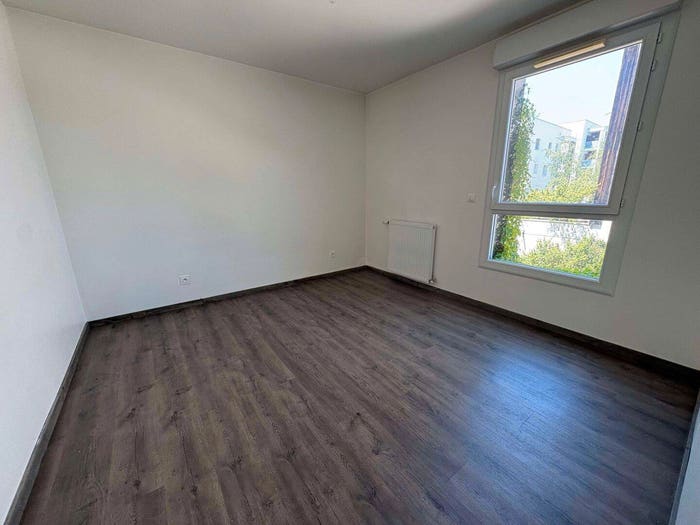 Abbaye, Grenoble : Appartement 2 pièces à louer