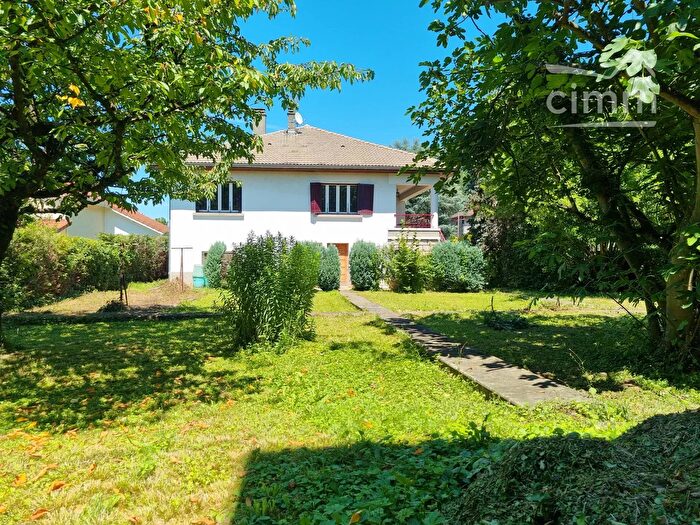 Maison à vendre - Tencin - 5 pièces - 3 chambres