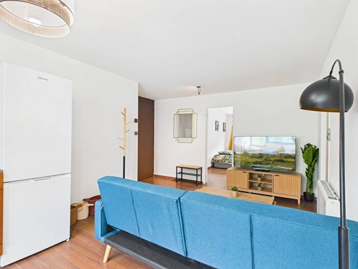 Appartement 5 pièces à Hexagone-Cormontaigne-Carolingiens, Yutz, à louer