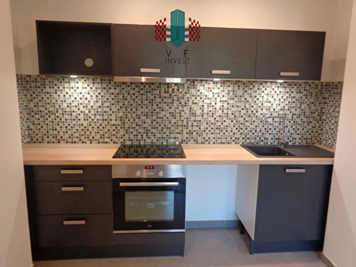 Appartement à louer - Évreux - 3 pièces - 2 chambres