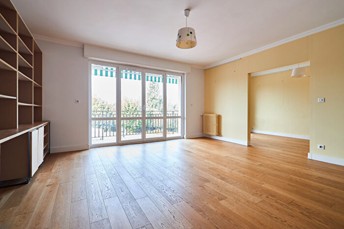 Appartement à vendre - Reims, Centre-ville - 6 pièces - 3 chambres