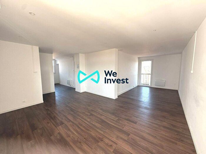 Appartement à louer - Tarbes - 3 pièces - 2 chambres