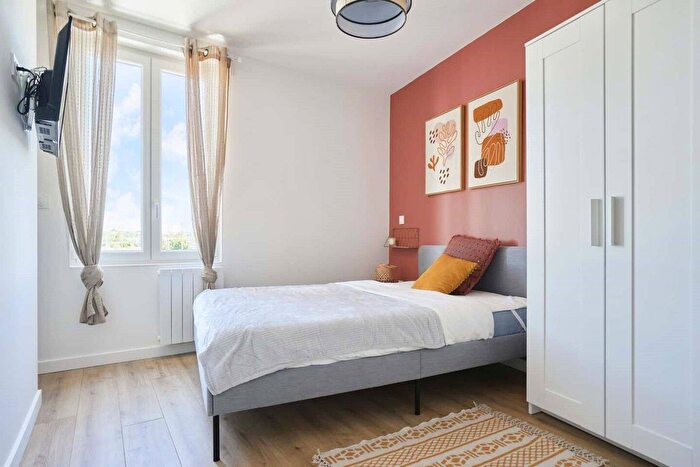 Appartement à louer - Saint Acheul, Amiens - 1 pièce