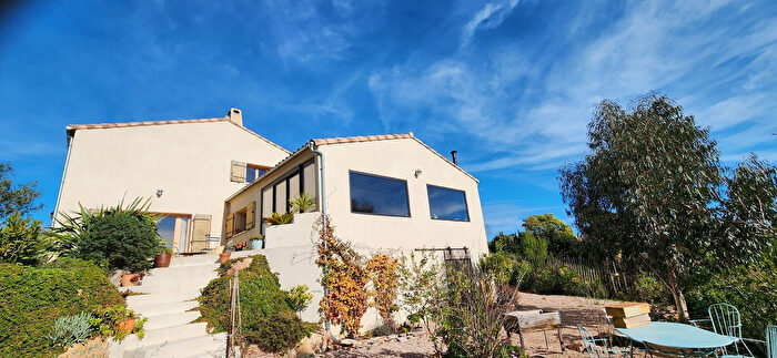 Maison à vendre - Montouliers - 4 pièces - 3 chambres