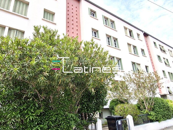 Beaucaire, Nîmes - Appartement 4 pièces à louer