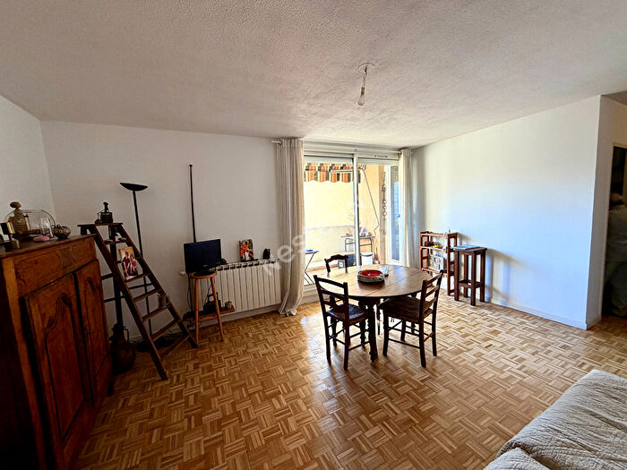 Appartement à vendre - Marseille e , Vielle Chapelle - 3 pièces - 2 chambres