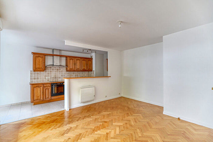 Appartement à vendre - Guyancourt, Le Pont du Routoir - 2 pièces - 1 chambre